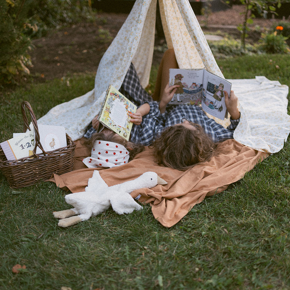 Graham Swaddle – Max & Moose